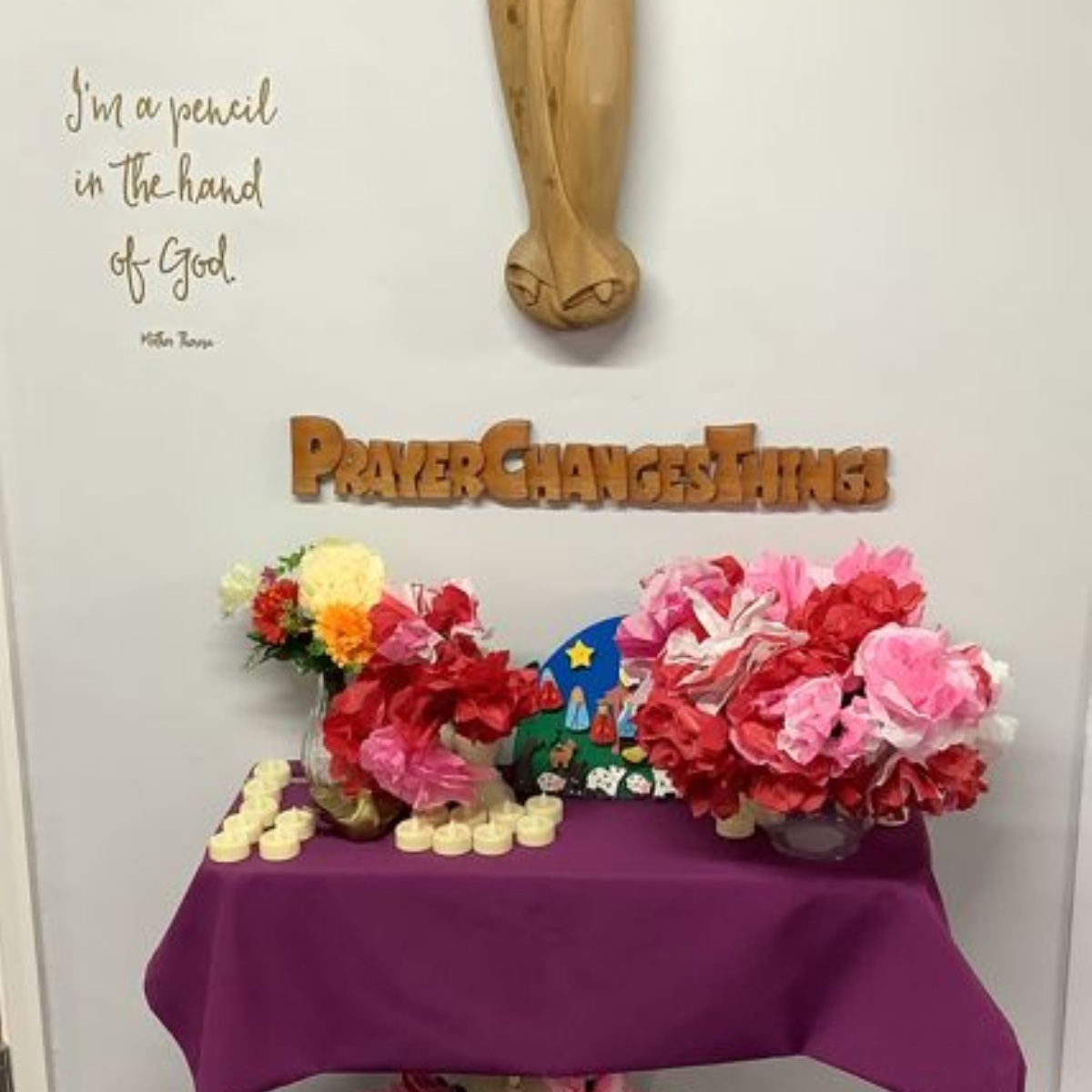 St. Cuthbert Mayne Catholic Primary School - Year 1 honour Our Lady.